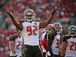 Buccaneers are re-signing DE William Gholston