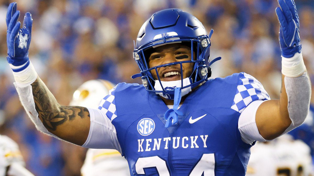 Kentucky standout running back Chris Rodriguez was arrested for DUI