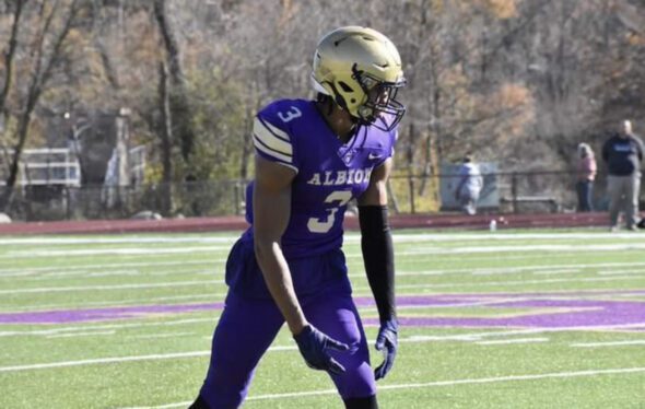 Meet 2023 NFL Draft Prospect Bailey Edwards, WR, Albion College