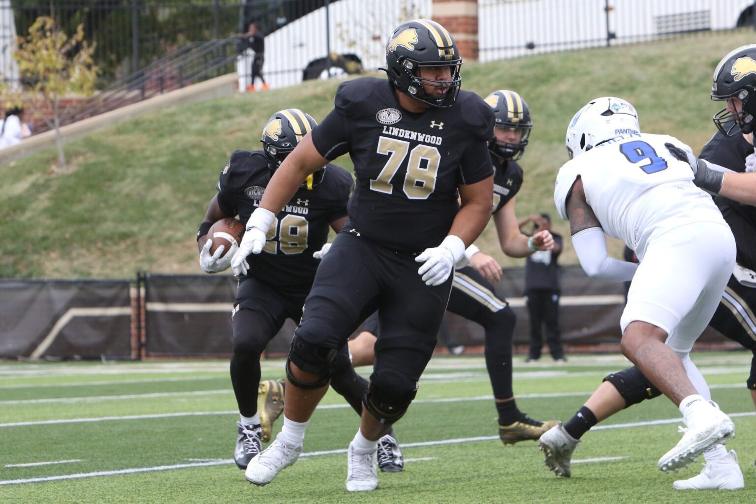 Meet 2025 NFL Draft Prospect Gareth Warren, OL, Lindenwood