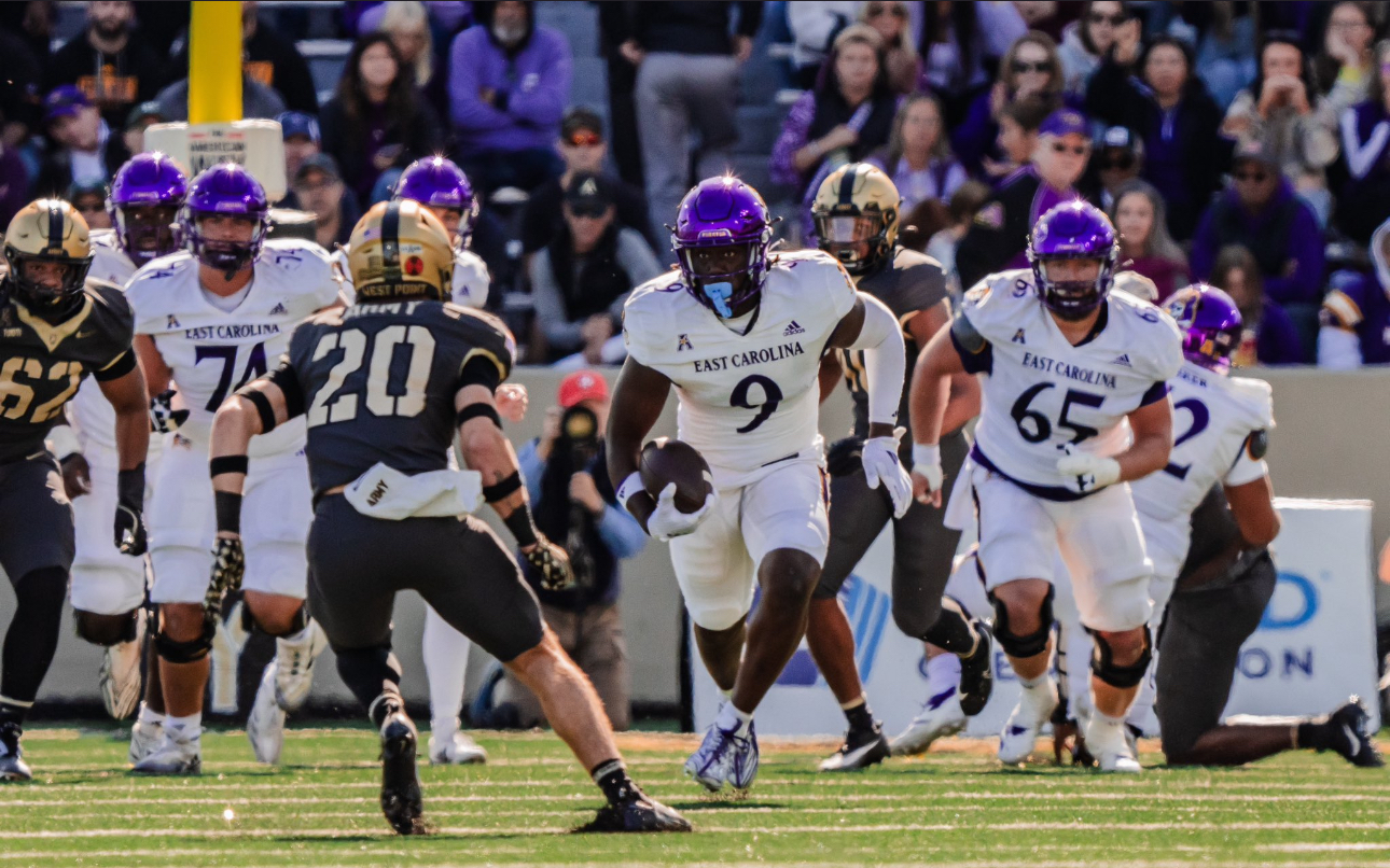 Meet 2025 NFL Draft Prospect Tyler Savage, TE, ECU