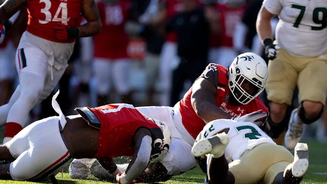 Dominique Perry a standout Cincinnati Bearcats player has died